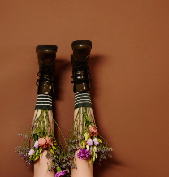 SHOES – SHIFT